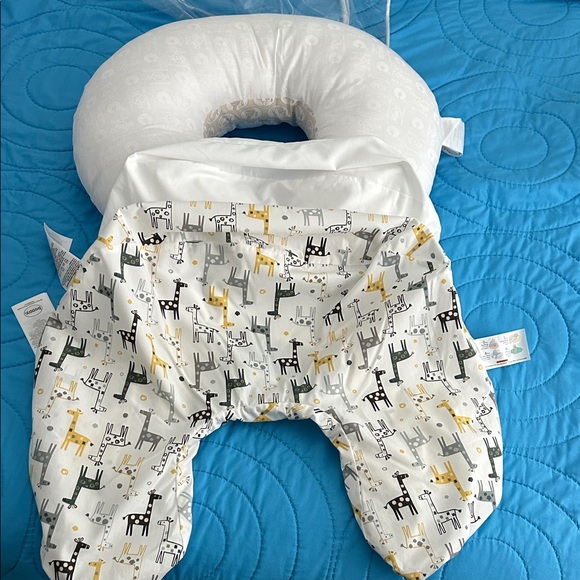 Boppy | Accessories | Boppy Giraffe Print Kids Pillow White Yellow ...